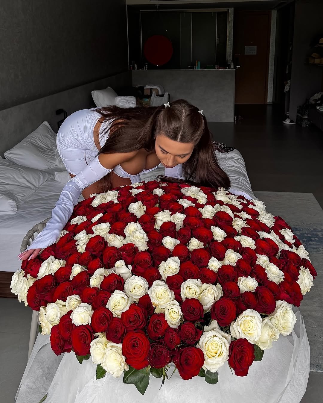 1000 Roses | Luxury Floral Atelier